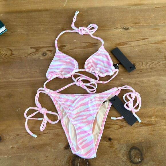 triangl swimwear | Swim | Triangl Vinca Zebra Punch Bikini New With ...